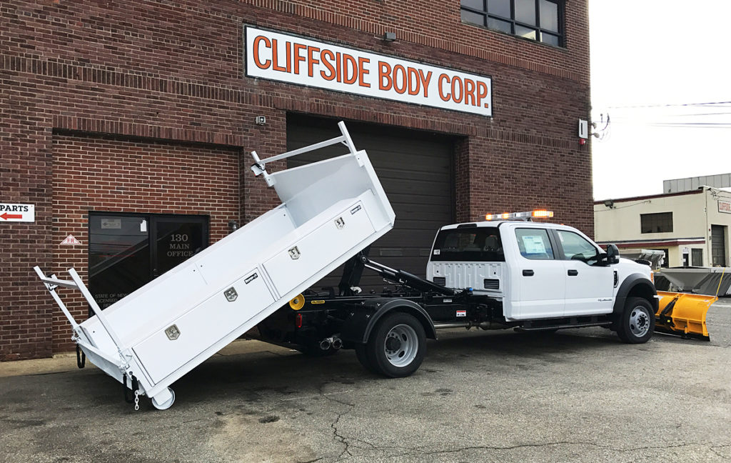 Universal Ford F550 - Cliffside Body Truck Bodies & Equipment Fairview NJ